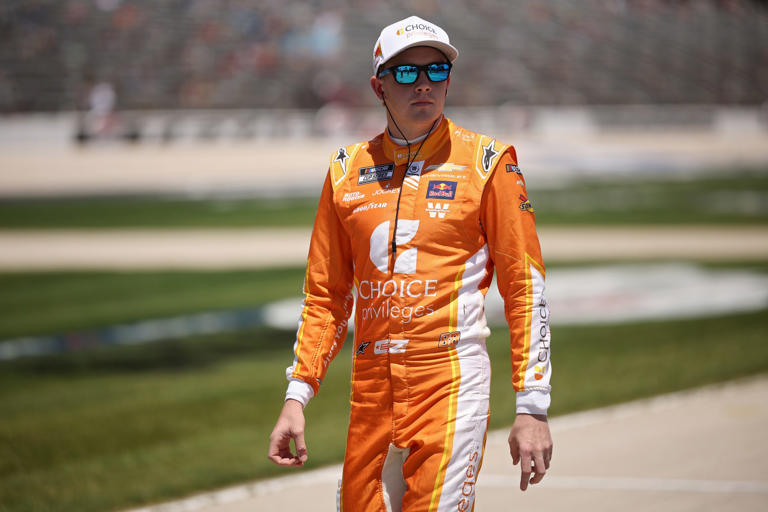 Inside the garage: Kyle Larson has no 'FOMO' over missing Indy 500... yet