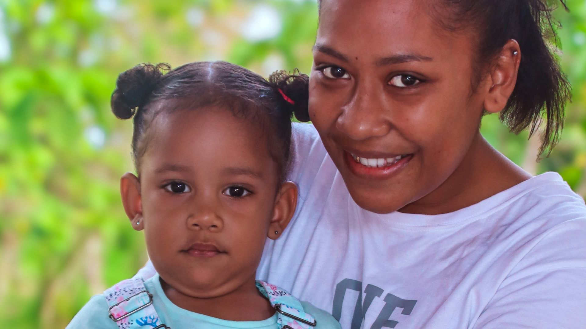 20 baffling things moms can do that other people can't