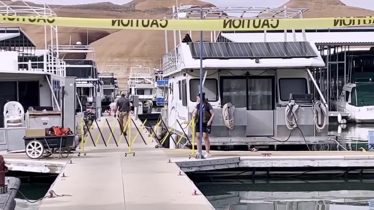 Workers, boaters make last preparations as marina moves up Lake Powell