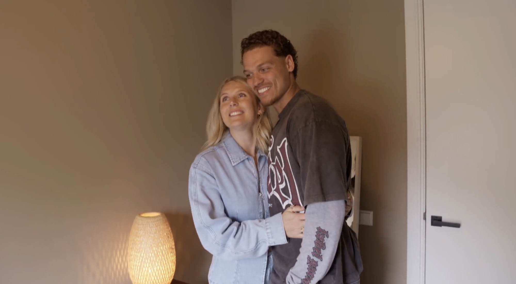 Tyron laat alles achter voor Lisa in Kopen zonder kijken: 'Ik ga het ...