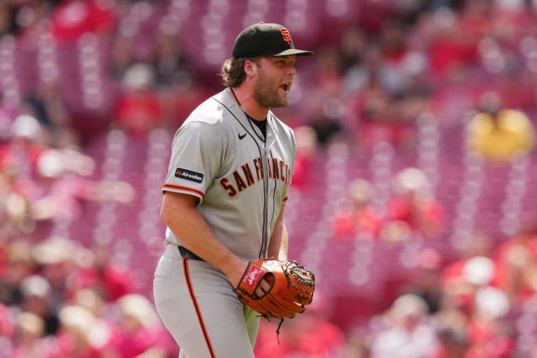 Giants receive critical injury news on key reliever Erik Miller