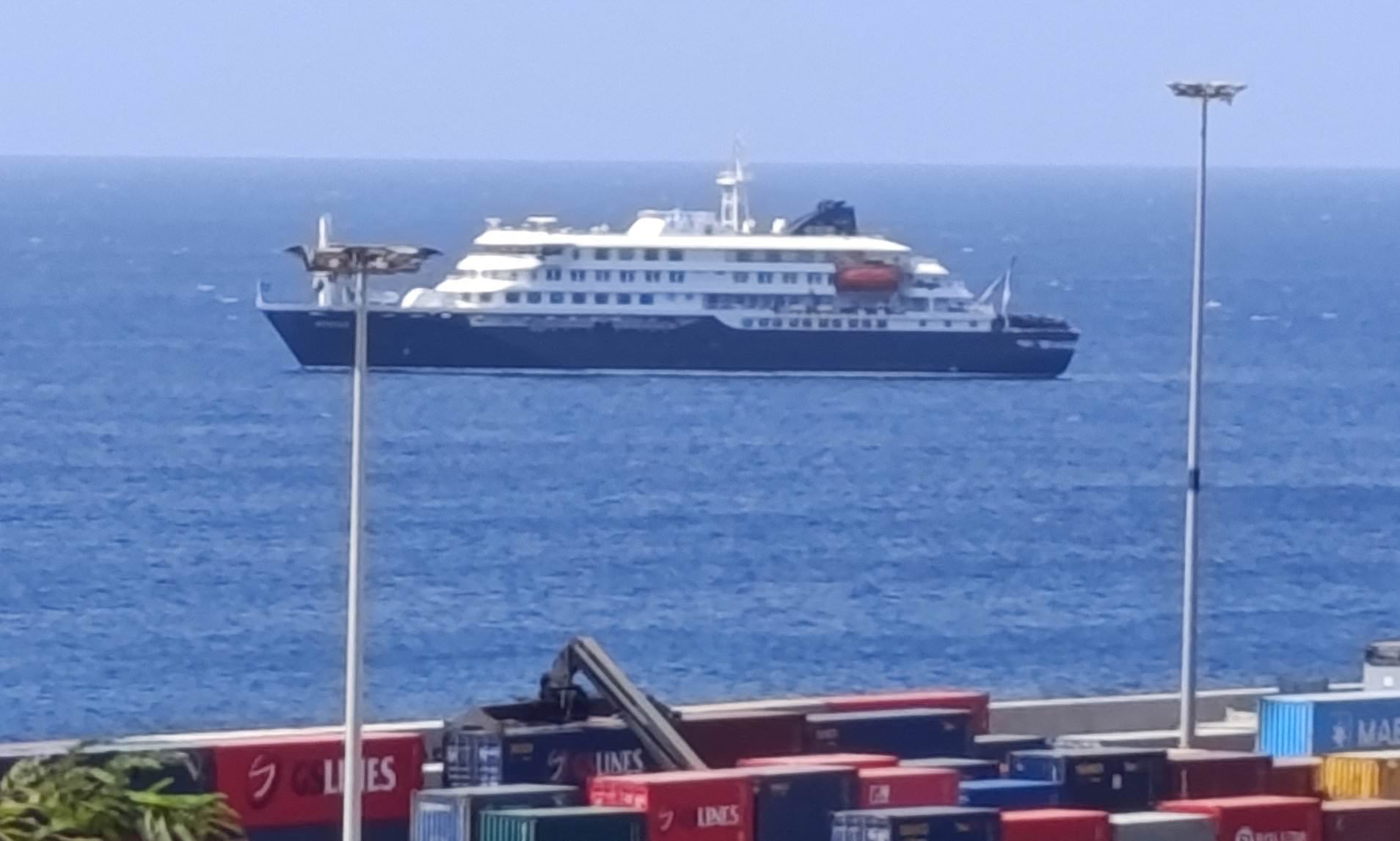 Four Australians stranded at sea as rat-borne virus breaks out on ...