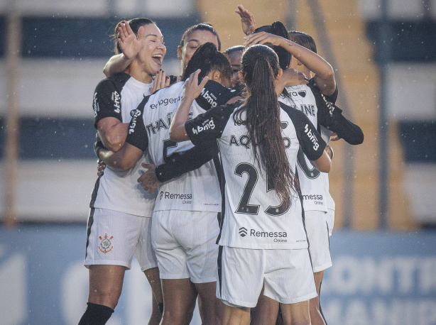 Corinthians encara maratona de jogos em maio pelo Brasileirão e ...