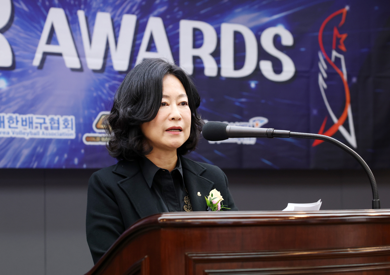 뇌사 아들로 한밑천 잡나 망언…김나미 대한체육회 사무총장 사임