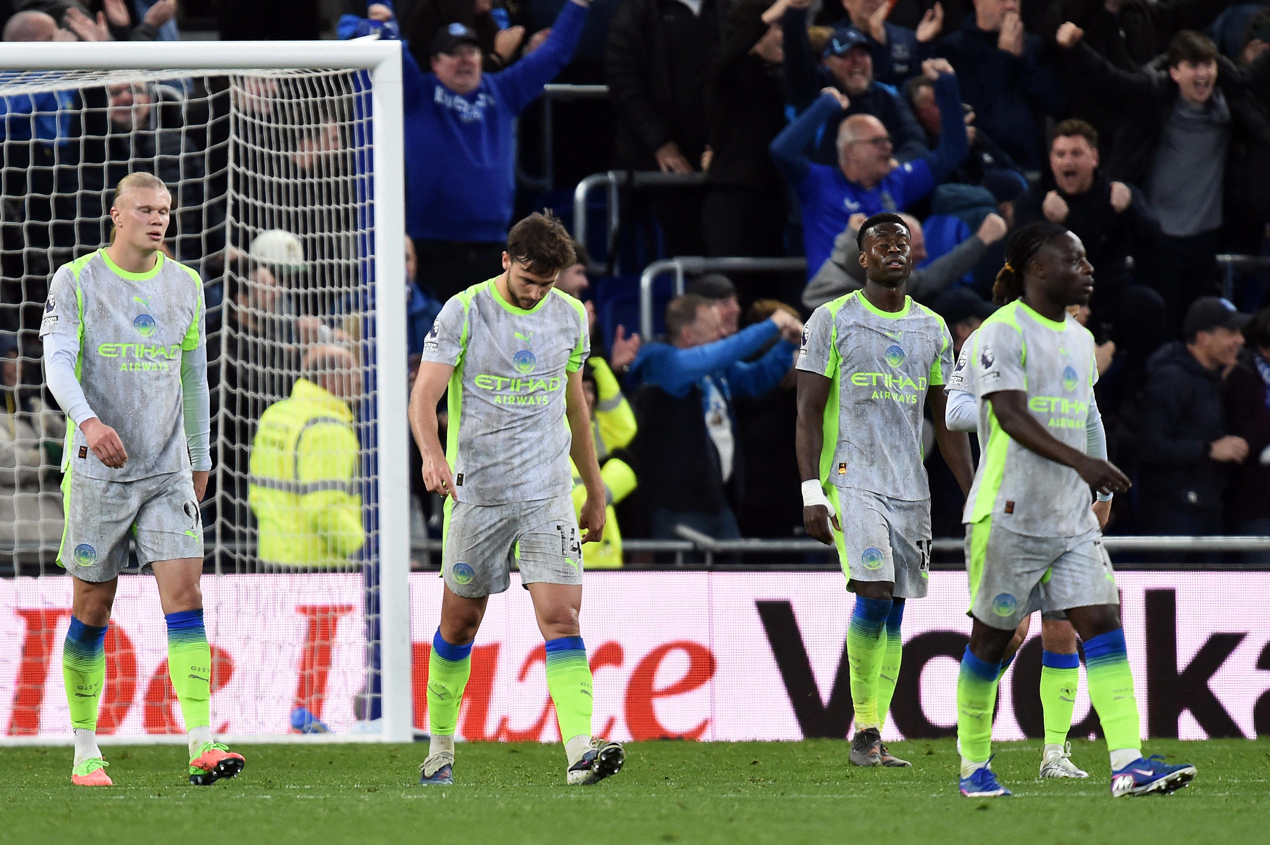 Premier League standings: Arsenal takes control after Man City draw at ...