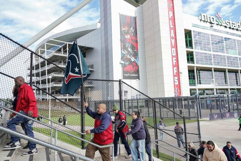 Houston Texans, Rodeo commit to Harris County for stadium plans, Cal ...