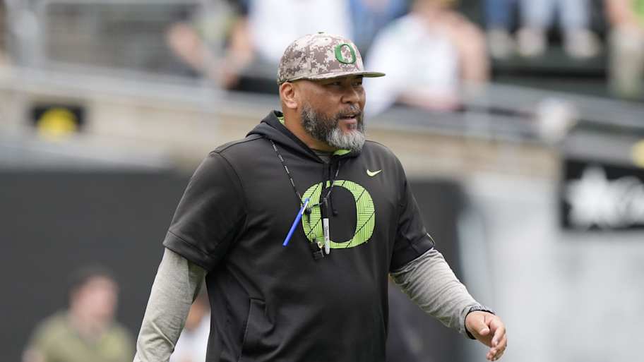 Oregon recruiting target turns heads with summer visit schedule