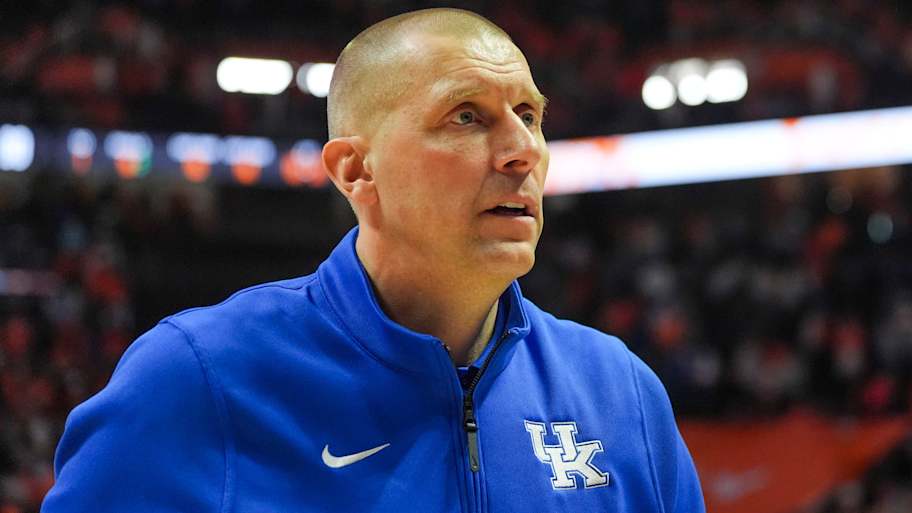 Mark Pope's seat hotter than ever at Kentucky thanks to rivals running ...