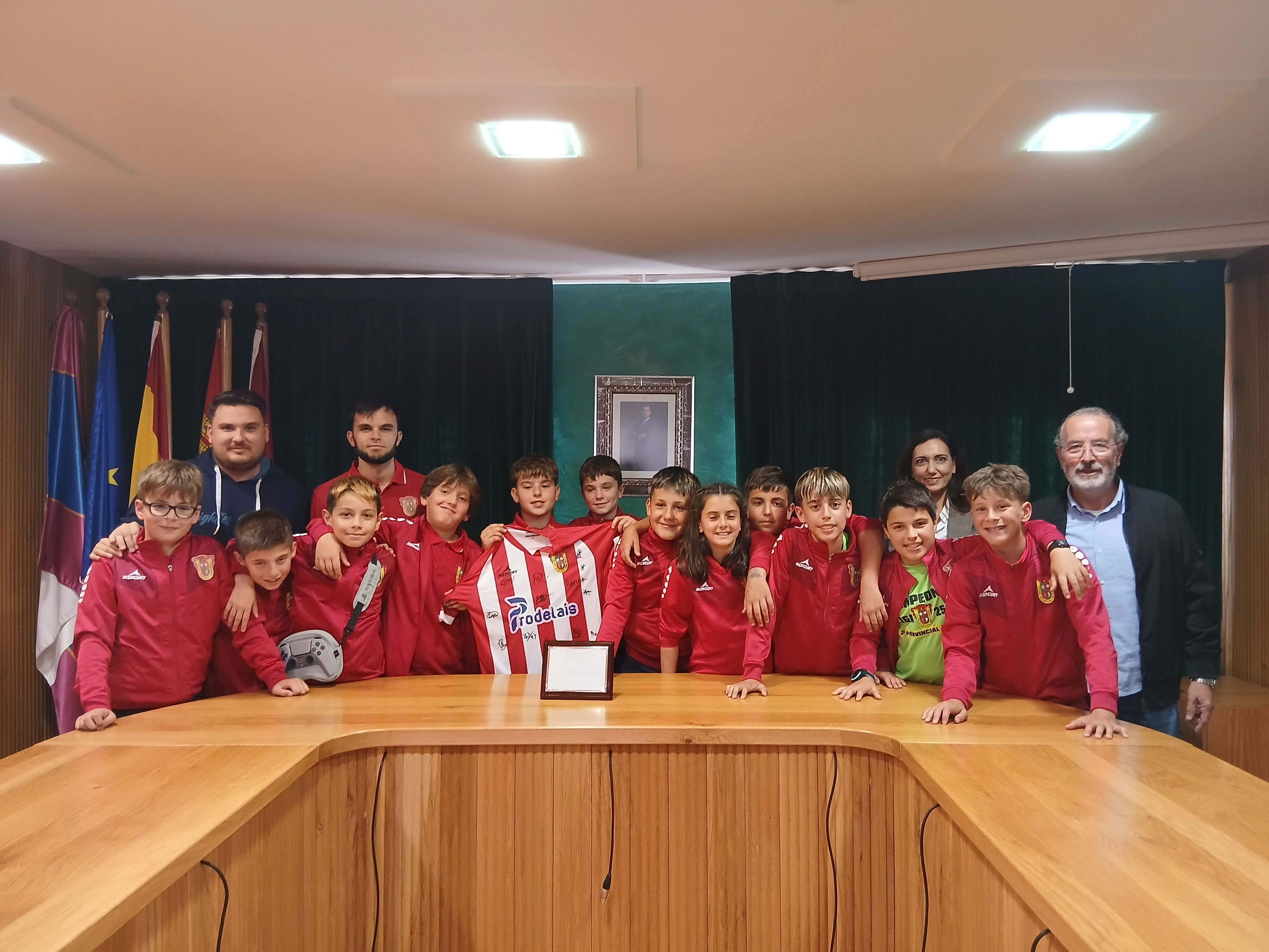 El Atlético Paramés alevín se proclama campeón de liga de la 3ª ...
