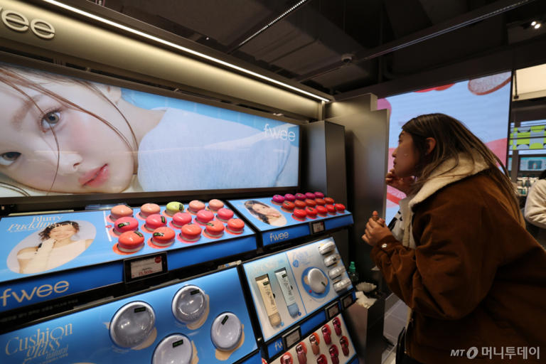 예상 밖 예쁜 실적 10% 폭등... 4월 수출 잭팟, 주가도 화색 도나