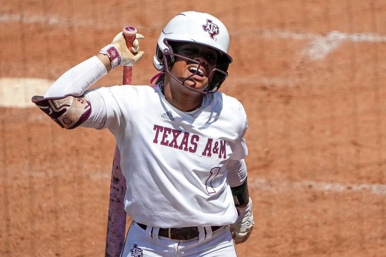 Texas A&M softball: Aggies lose to Oklahoma in regular season finale ...