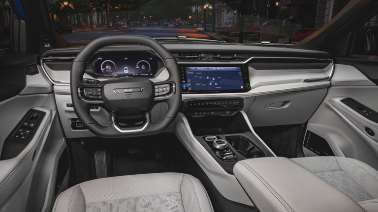 2026 Jeep Cherokee vs 2026 Grand Cherokee: 5 key differences