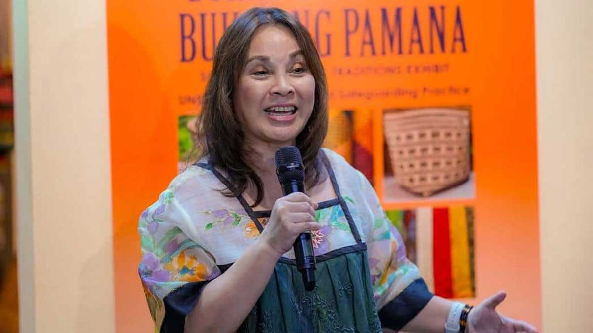 Legarda brings Schools of Living Traditions exhibit at the Senate