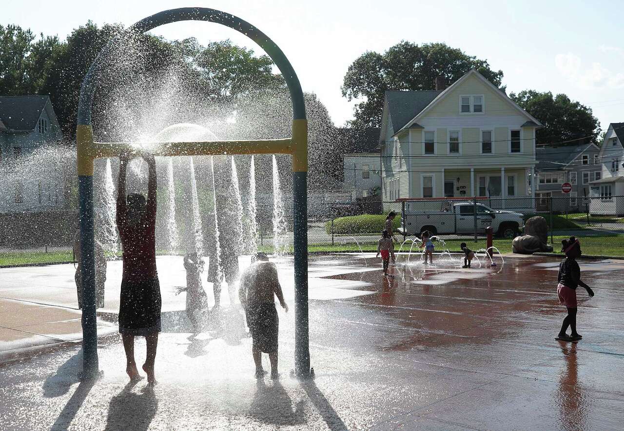 Above-average temps likely this summer in Connecticut, forecasters say