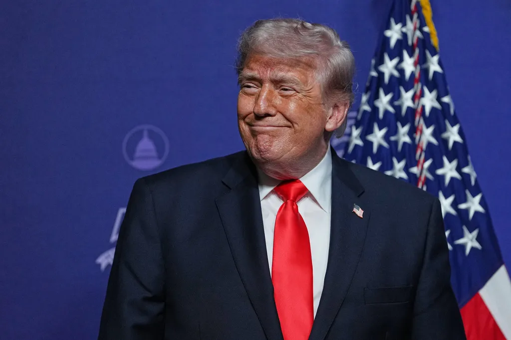 Watch live: Trump attends small business summit at White House