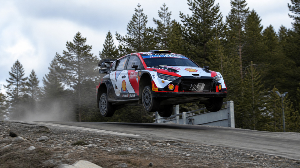 WRC Rally1 engine note 200 km/h flat out flybys