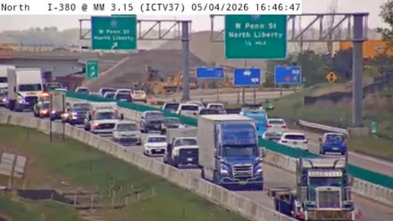 Update: I-380 southbound lane reopened after crash near North Liberty