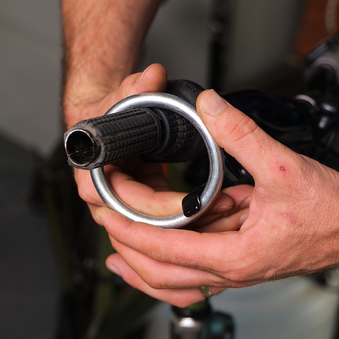 Emergency method of securing your bicycle 🛠️🚲