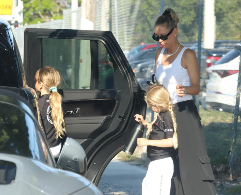 La adorable rutina familiar de Anna Kournikova junto a sus hijos ...