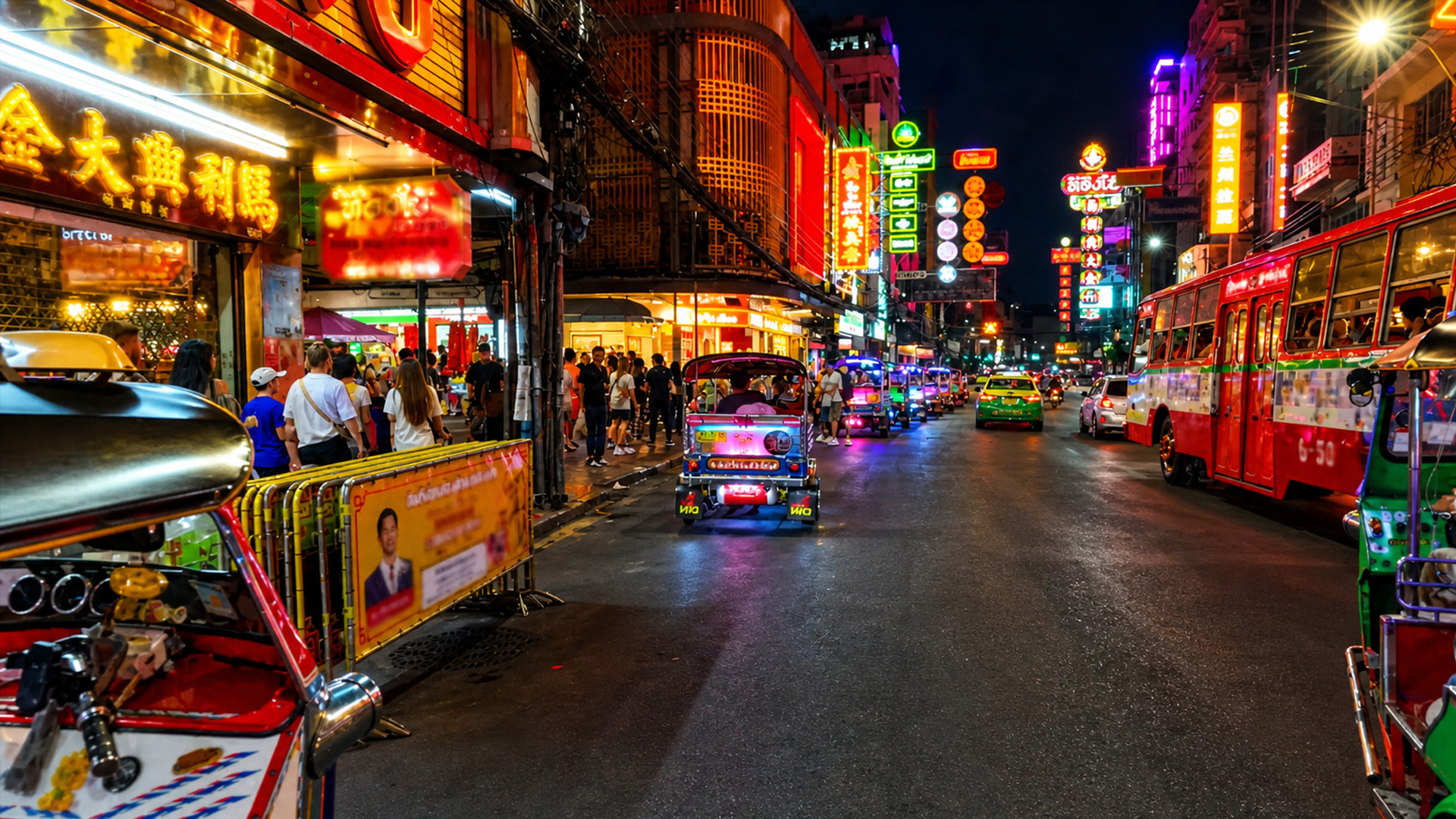 Bangkok Chinatown comes alive with culture and street food (4K)