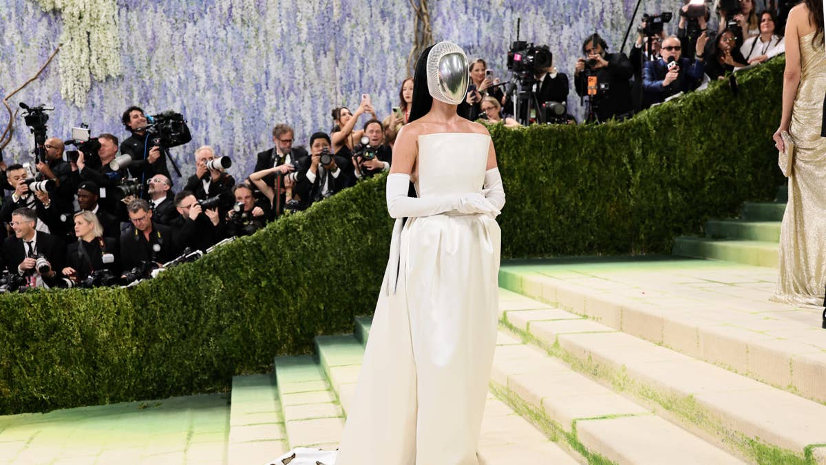 Katy Perry makes a stunning Met Gala comeback in a futuristic mirrored mask