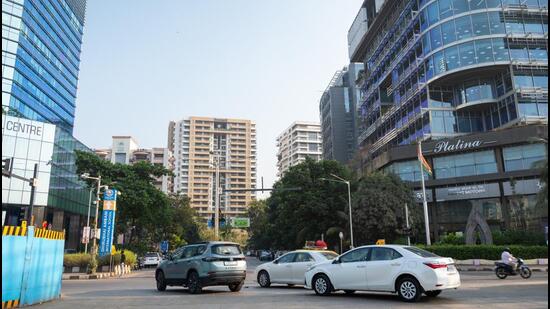RIL buys triplex apartment in BKC for ₹120 crore