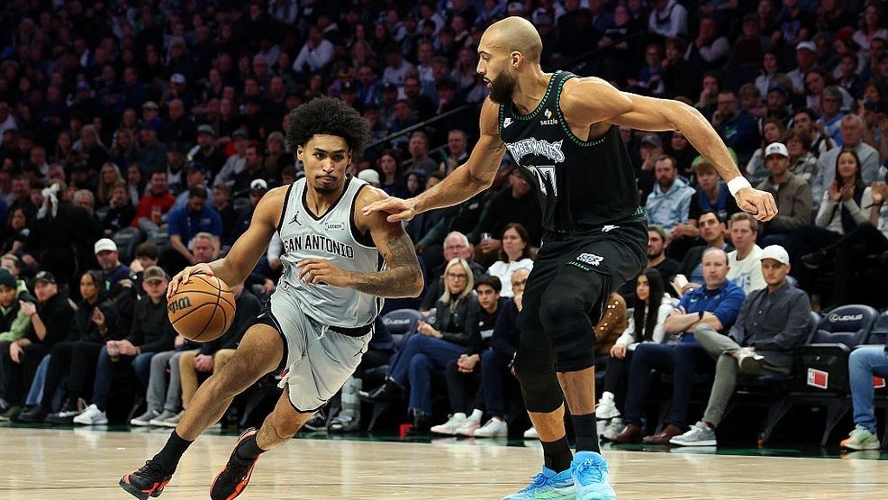 Spurs watch parties: Local businesses gear up for playoffs