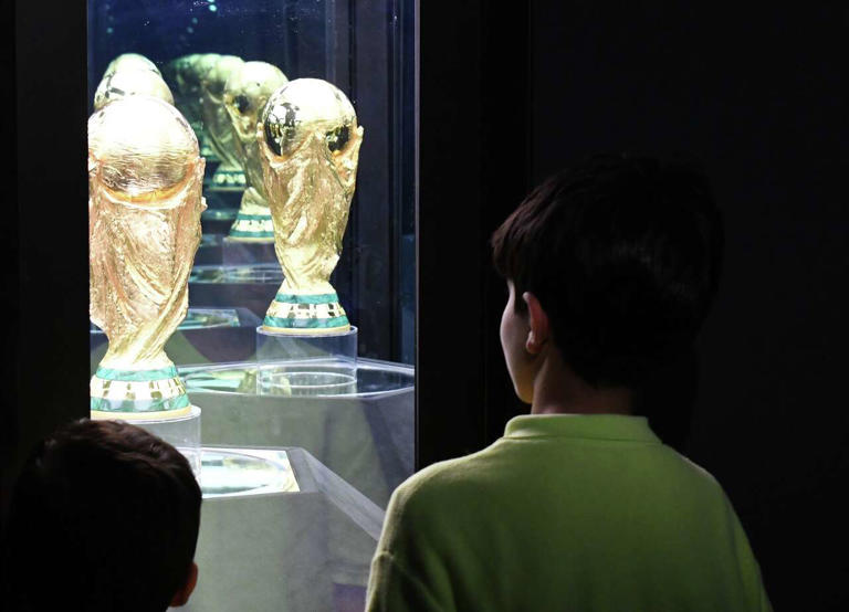 FIFA World Cup trophy's Houston stop draws over 13,300 fans to Texas ...