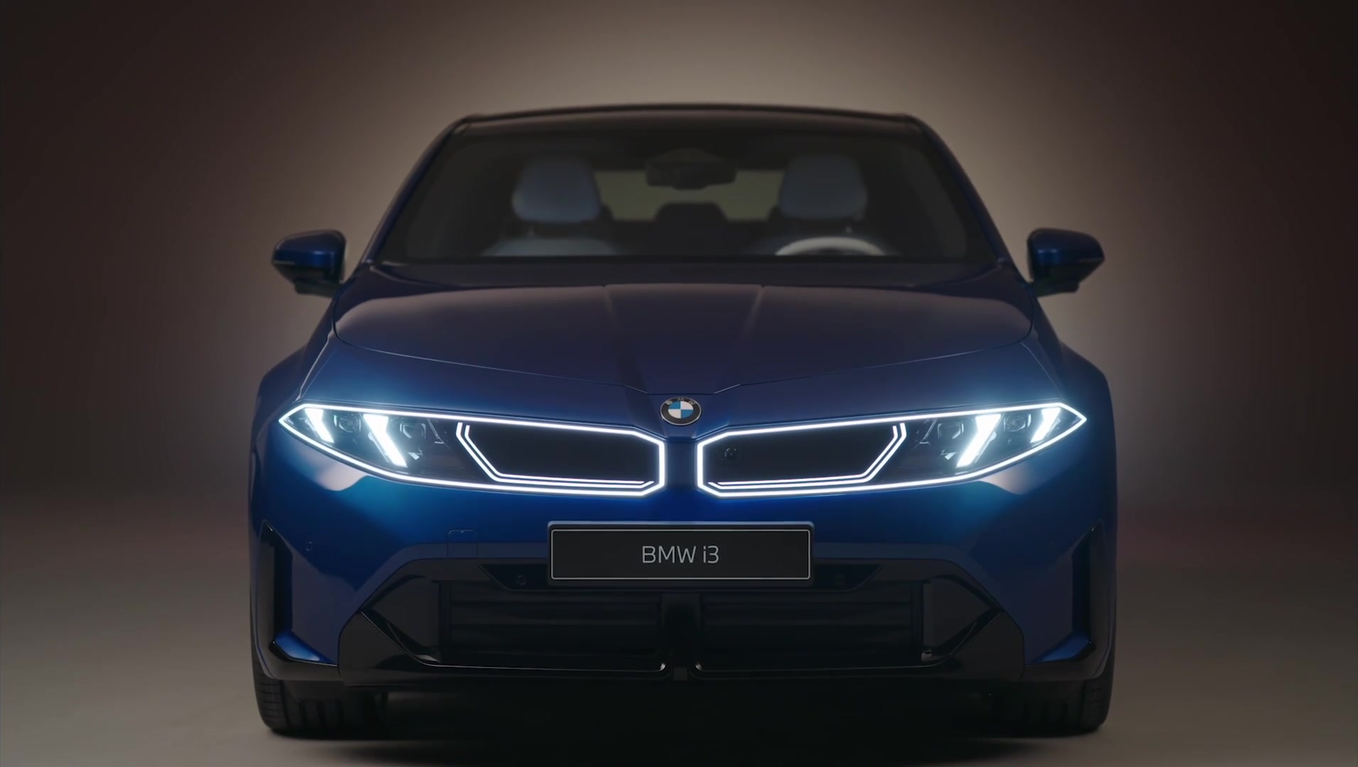 The new BMW i3 50 xDrive exterior design