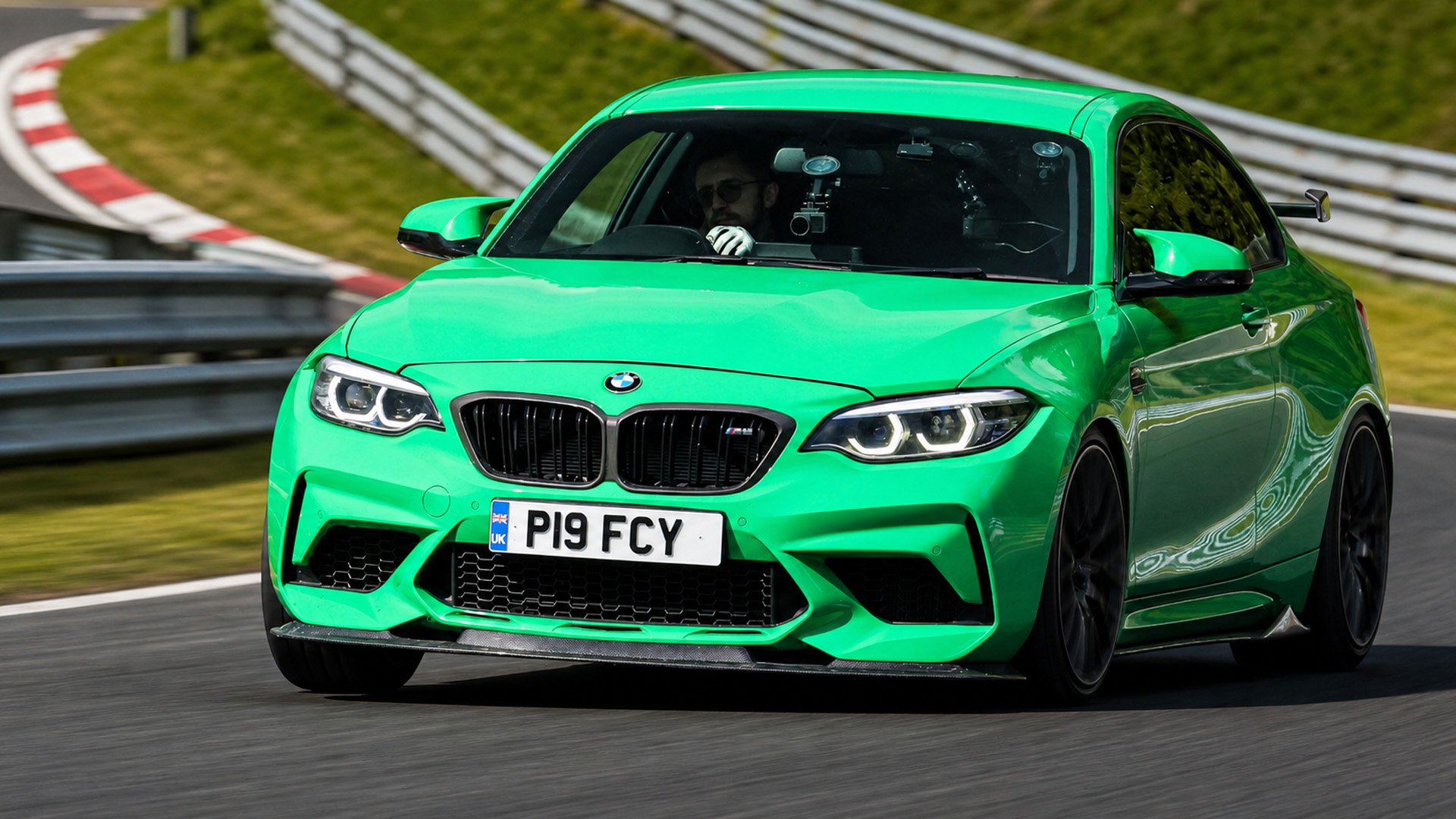 Can stock BMW M2 handle a race track?