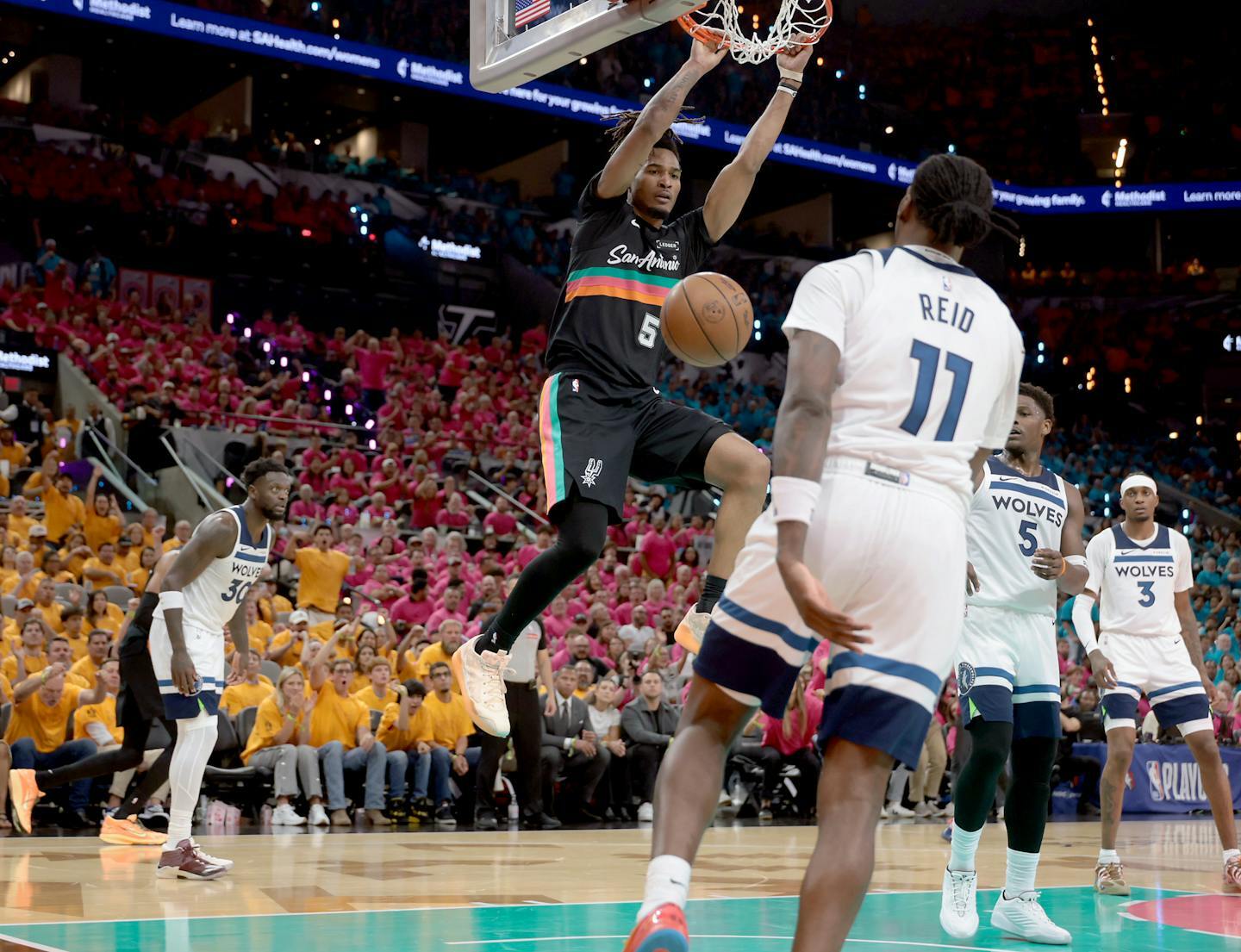 Live from Game 1: Anthony Edwards returns to lineup as Timberwolves ...
