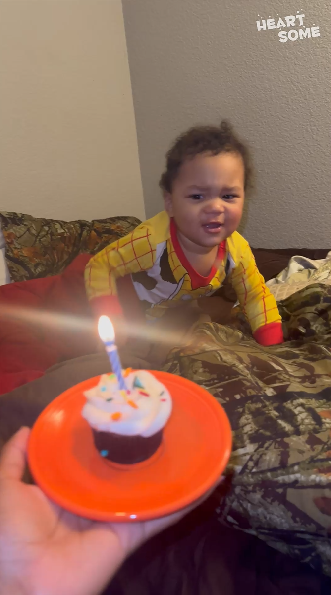 Parents wake up baby for first birthday heartwarming reaction