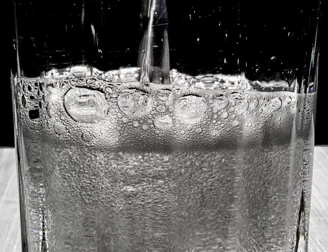 Do prebiotic sodas really work? What dietitians say about gut health ...