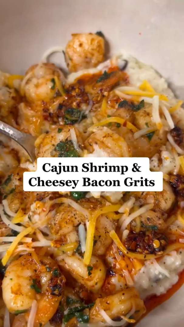 Cajun shrimp with cheesy bacon grits: easy comfort dish