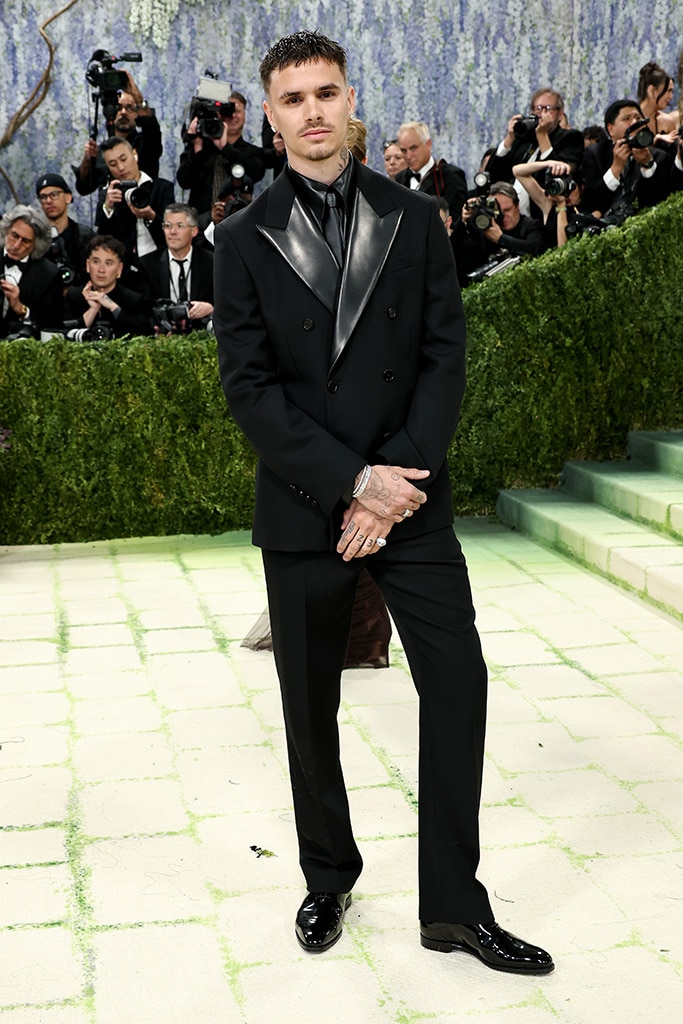 Romeo Beckham is dad David Beckham's spitting image in Met Gala debut