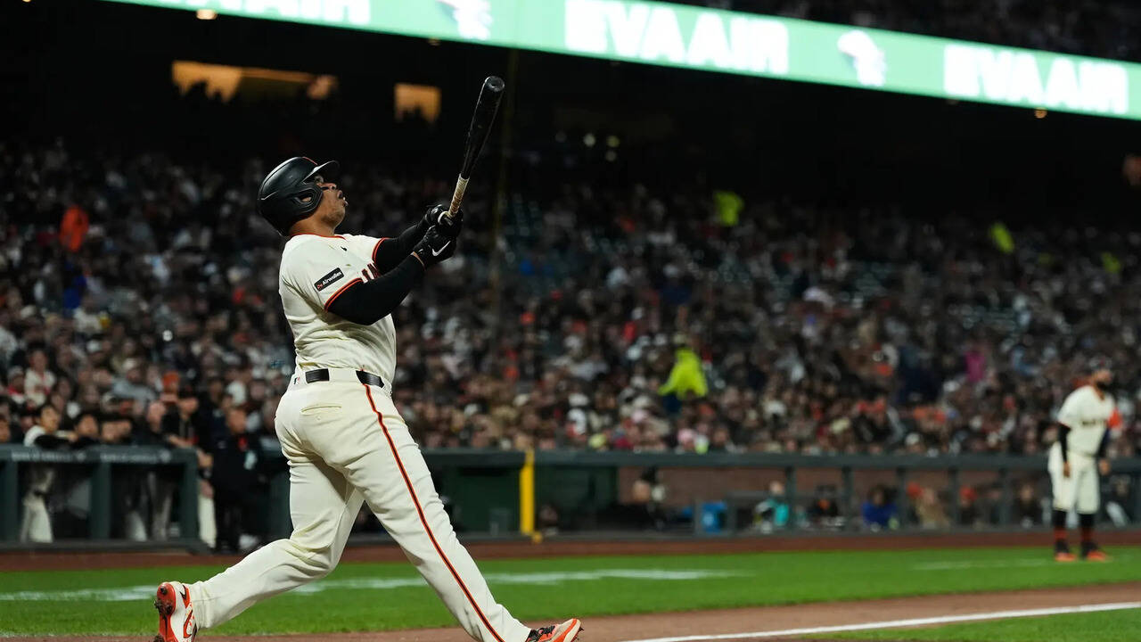 Giants secure 3-2 victory against Padres, ending six-game losing streak