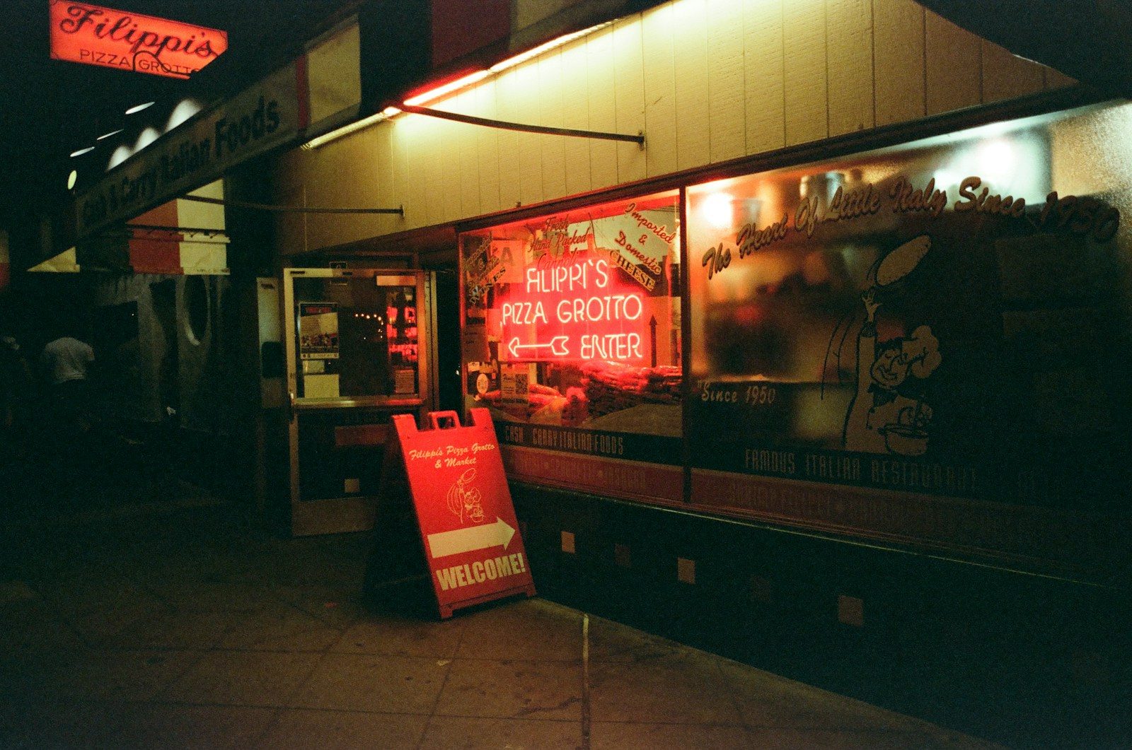 11 American foods that tourists travel to try but locals eat differently