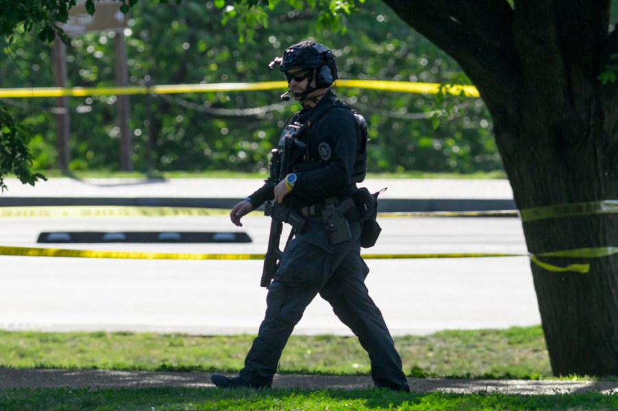 Man shot by authorities blocks from White House; bystander also shot