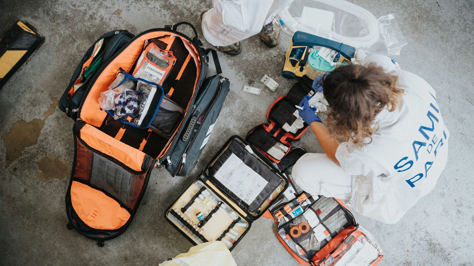 10 things in your car that say you have your life together & 10 that ...