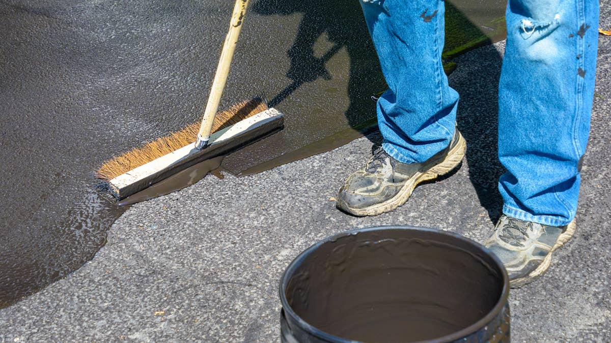 When's the best time to seal your driveway? These are the key weather ...