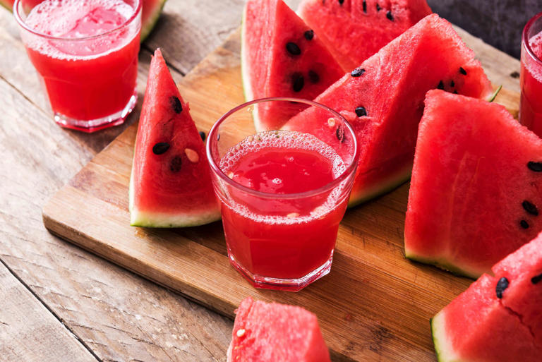 Watermelon juice vs. fresh watermelon: Which is more nutritious?