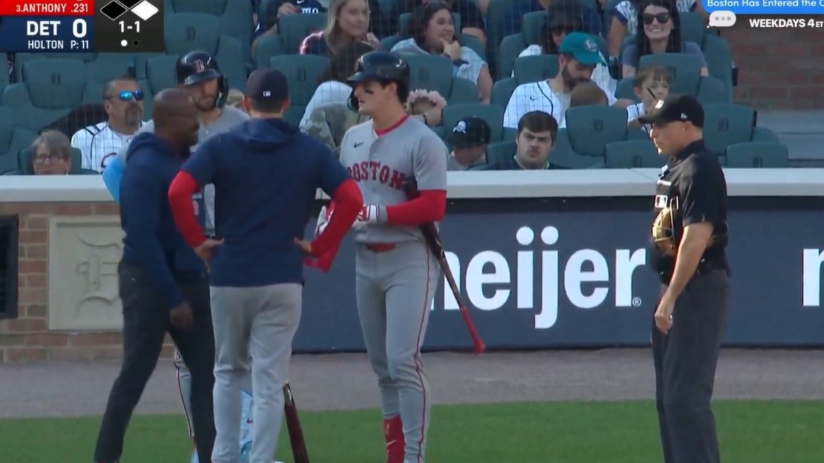 MLB: Red Sox sound the alarm after Roman Anthony exits game with ...