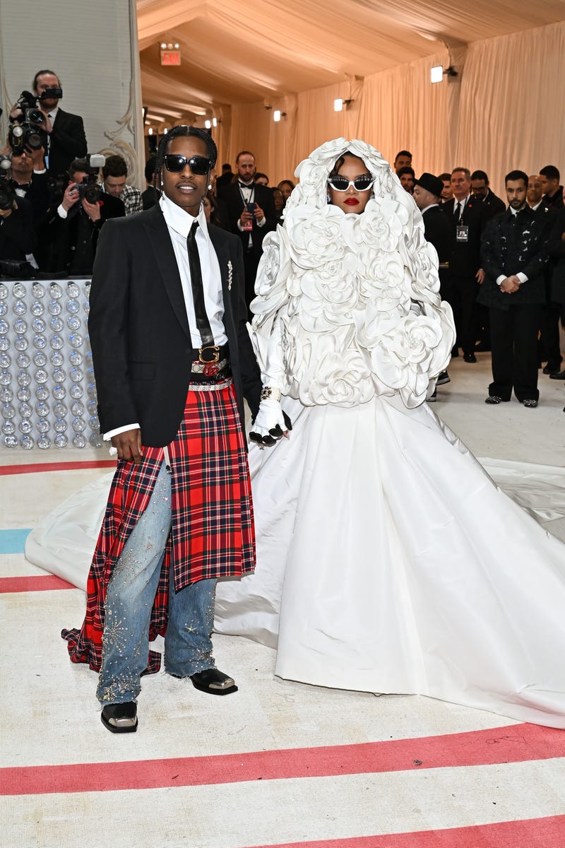 Rihanna and A$AP Rocky close out the Met Gala red carpet in style