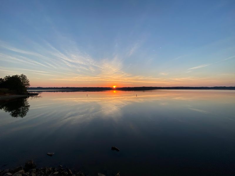 This Missouri beach looks like a postcard, and it’s the perfect place ...