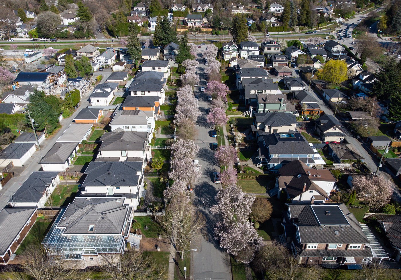 Vancouver home sales down 2.5% in April but detached market trending ...