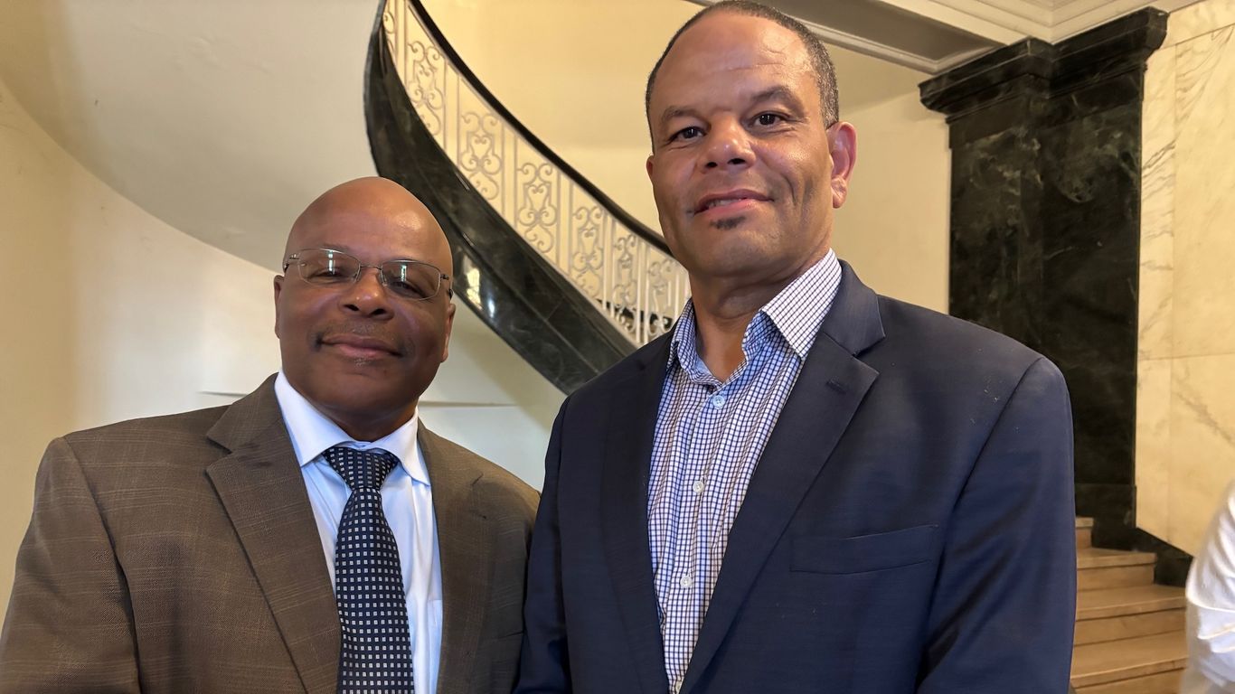 Calvin Duncan takes office then steps back after court whiplash