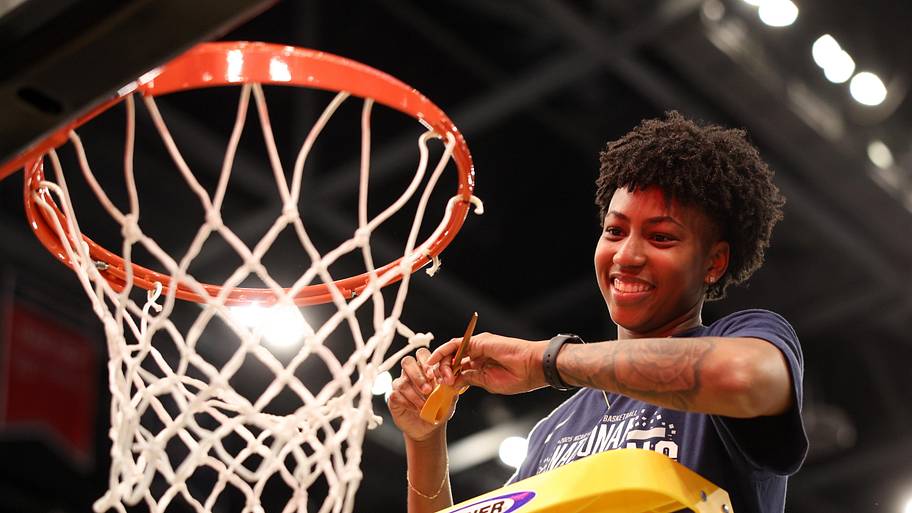 Kenny Brooks confirms former five-star forward is back to full health ...