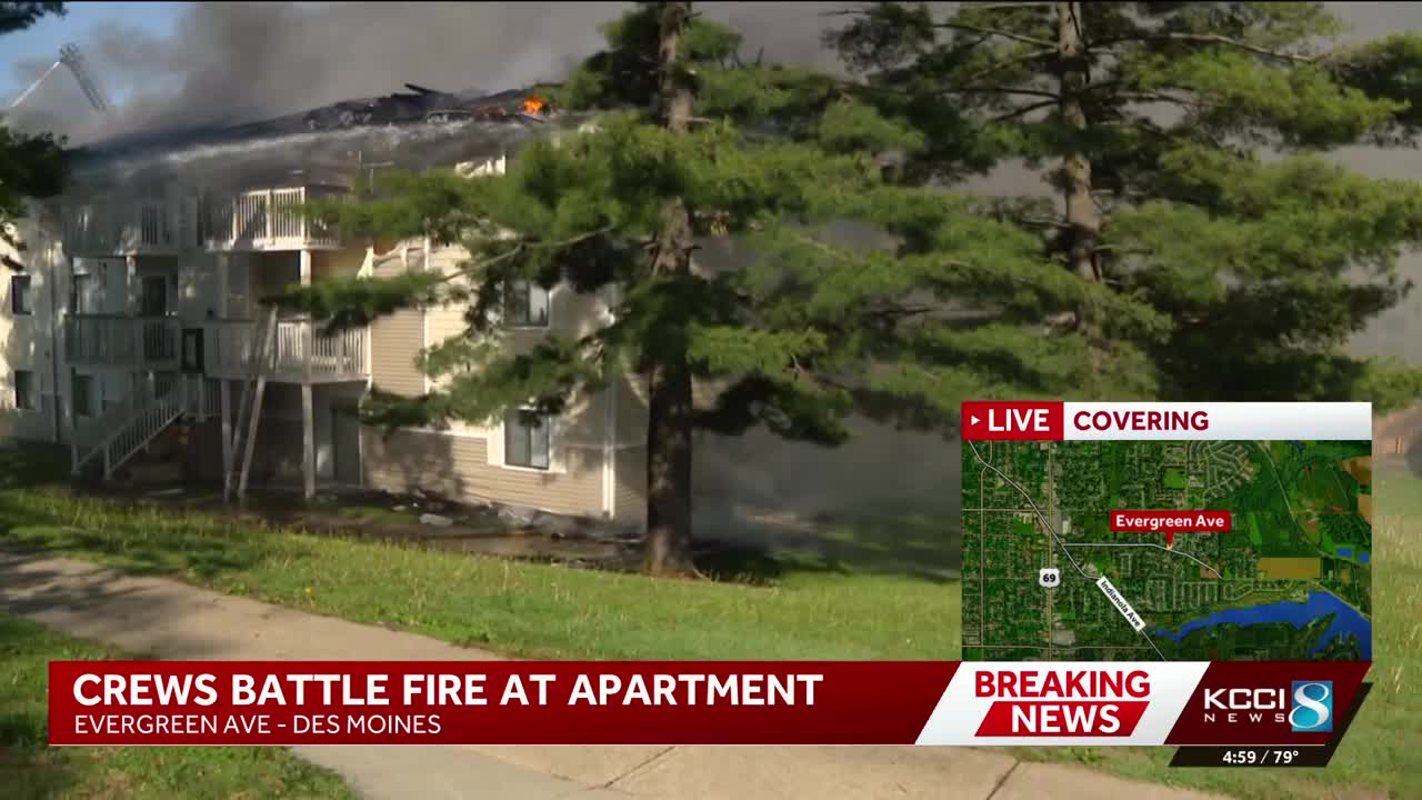 Crews on scene of Des Moines apartment building