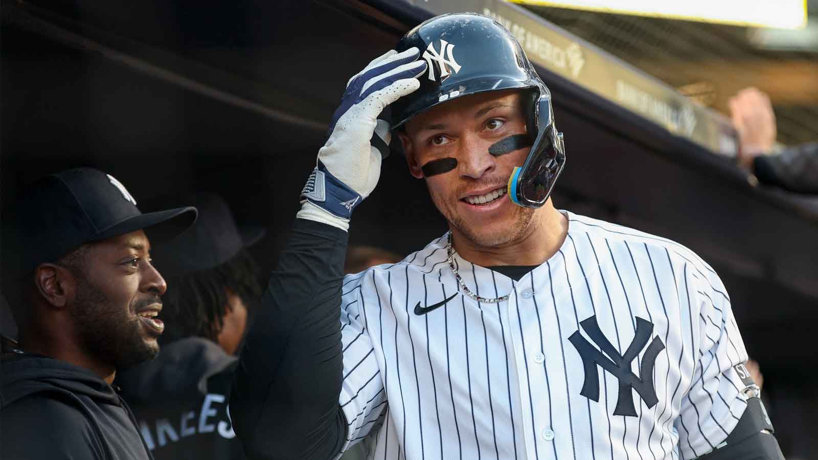 Watch Aaron Judge crank massive 1st inning homer vs. Orioles