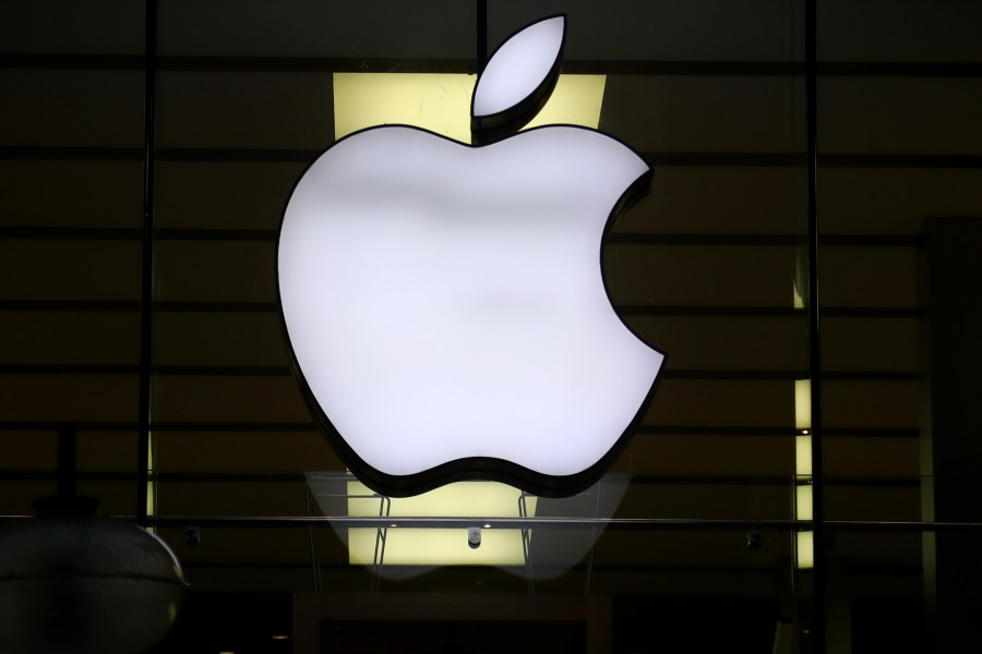 Apple asks Supreme Court for stay in Epic Games proceedings